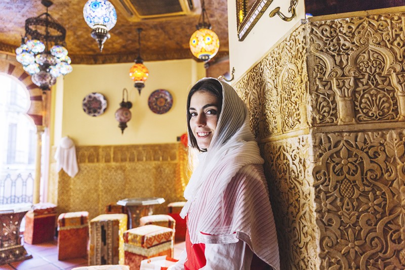 Emirati Culture in Dubai: A Fusion of Tradition and Modernity - Into Dubai
